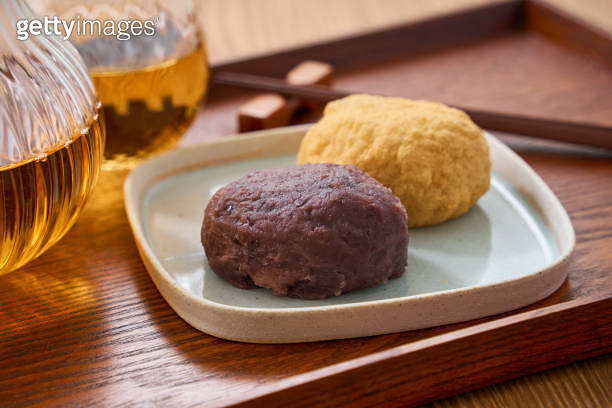 Traditional Japanese Ohagi – Sweet Rice Cakes with Red Bean and Kinako ...